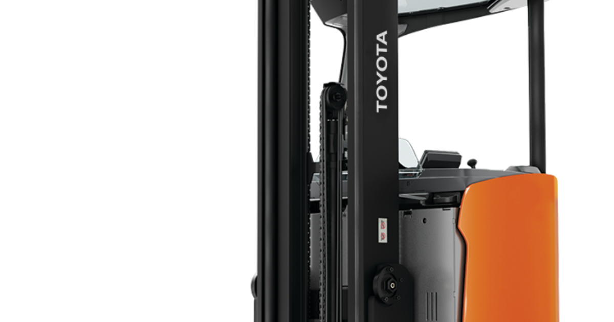 Indoor/Outdoor Moving Mast Reach Truck